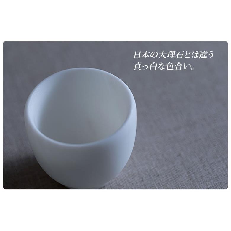 大理石のおちょこ guirmo 最高級大理石「スタトゥアーリオ」を使用したお猪口 大理石 お猪口 おちょこ 日本酒 酒 プレゼント ギフト ...