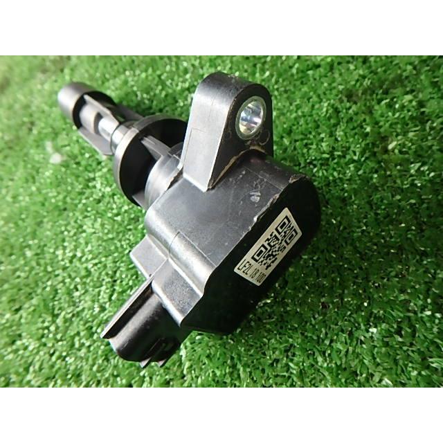 プレマシー DBA-CREW イグニッションコイル LF2L-18-100 : 大山伝宝商店 - 通販 - Yahoo!ショッピング