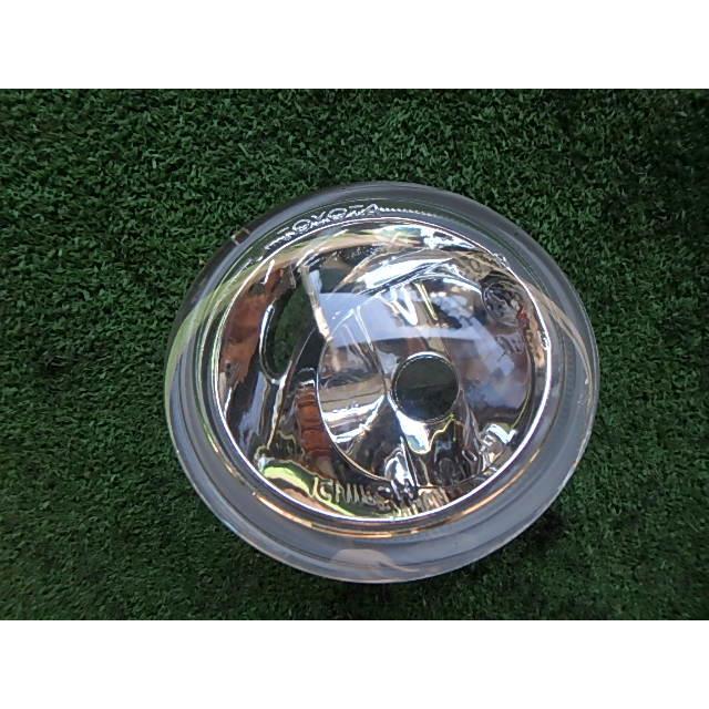 NOAH ノア DBA-AZR65G 左フォグランプ 81220-52052 : 大山伝宝商店 - 通販 - Yahoo!ショッピング