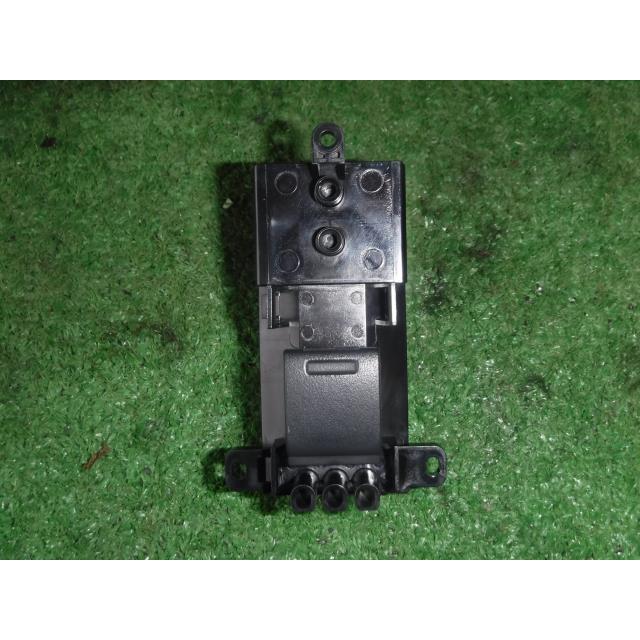 N−VAN HBD-JJ2 パワーウインドウスイッチ 35760-T4N-H01 : 大山伝宝商店 - 通販 - Yahoo!ショッピング