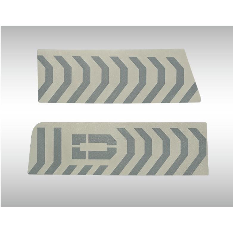 三菱 (T)インパネトレイマット「ミツビシ純正用品」デリカミニ B34A/B35A/B37A/B38A MZ527331 : くるまshop T.M - 通販 - Yahoo!ショッピング