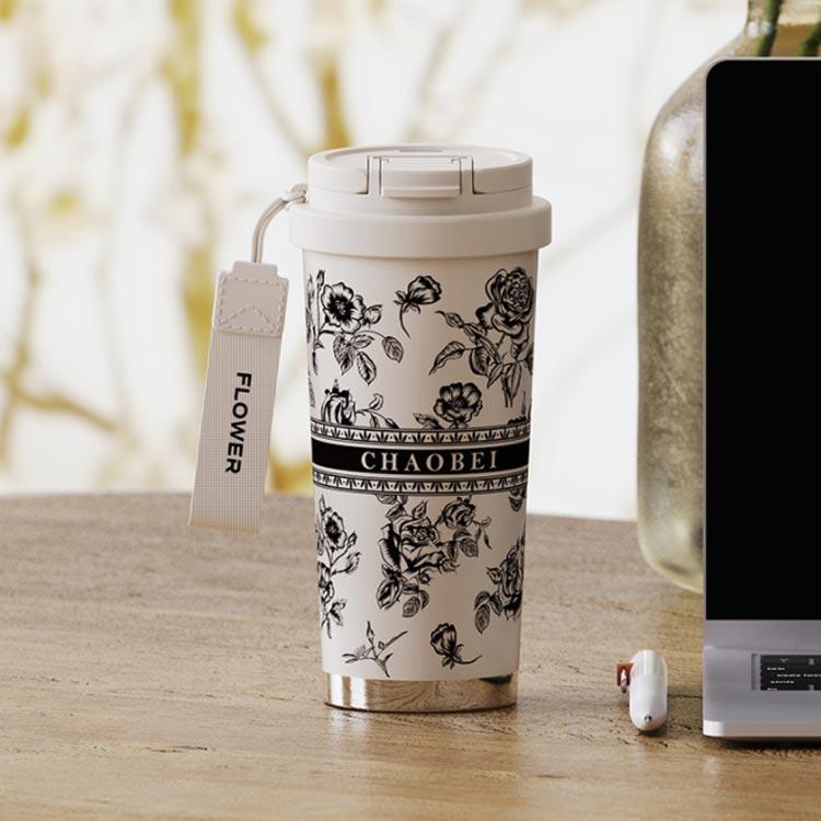 保冷 ストラップ付 マグボトル 真空断熱 保温 2way 550ml 茶こし付き 直飲み 魔法瓶 水筒 セラミックコーティング 蓋付き タンブラー 大 : NSショップ - 通販 ...