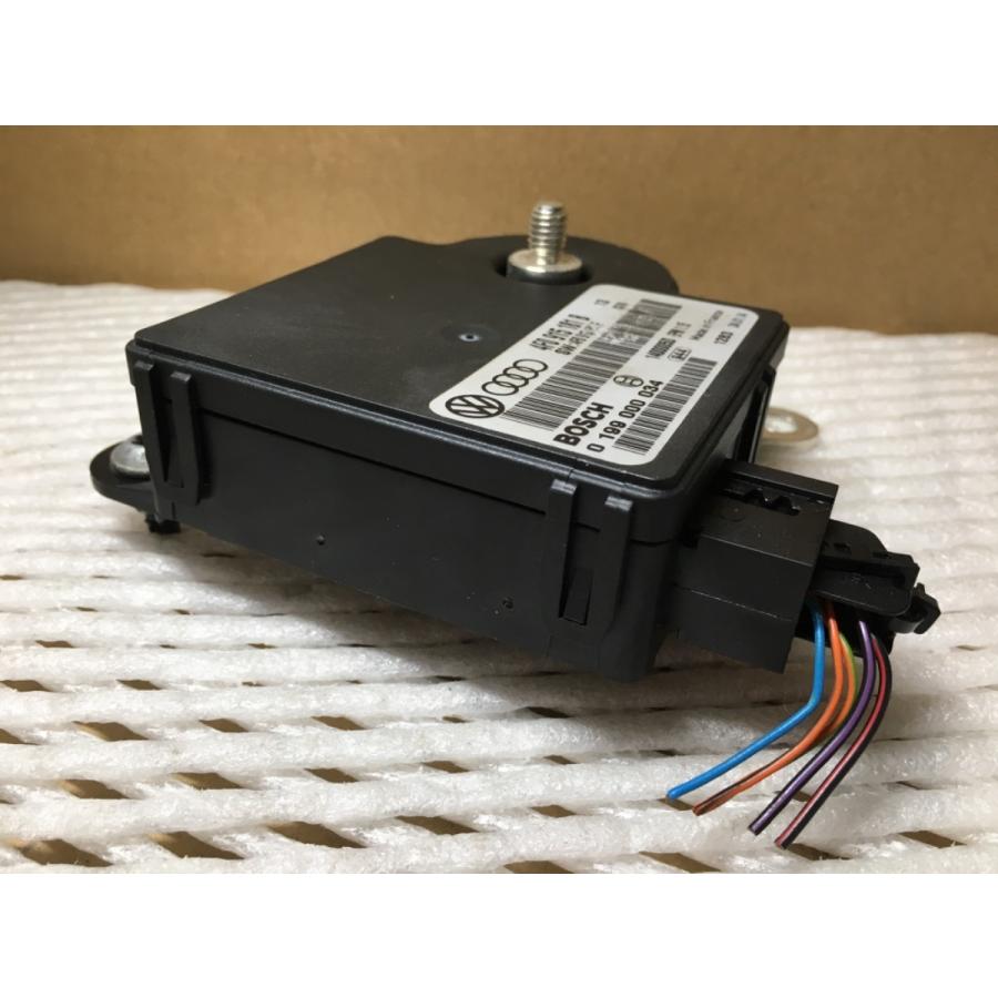 バッテリー コントロール ユニット 4FBDW アウディ A6 純正 リア トランク 内 4F0915181B BOSCH : OKATA ...