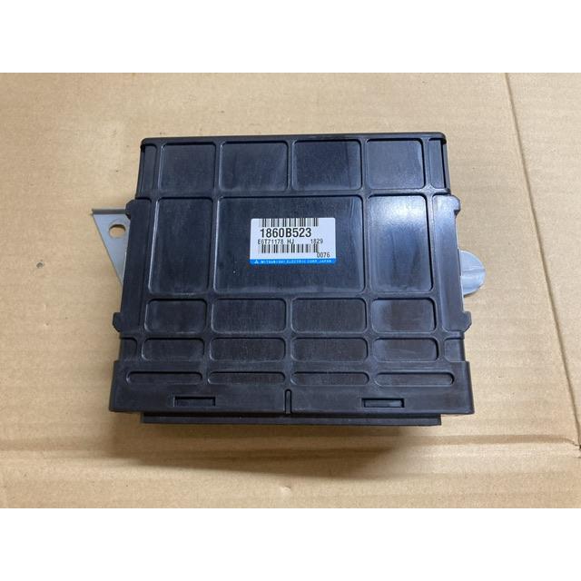 エンジン コンピューター ekワゴン H82W ミツビシ 3G83 AT FF 82544km 1860B523 三菱電機 ECU ...