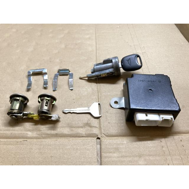 メイン キー シリンダー イグニッション キーレス 送信 受信機 マックス L960S ダイハツ 純正 69503-97225-000 ...
