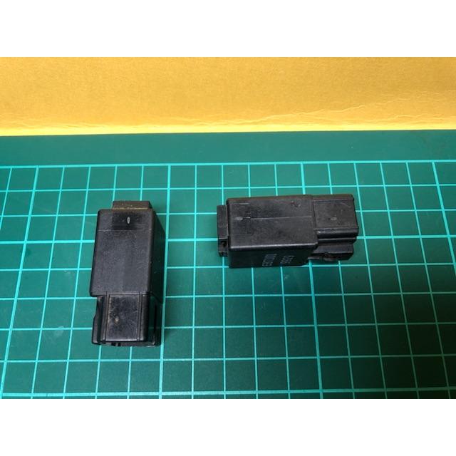 リレー 2個 12V 未テスト ミツビシ 車から E8T101 : OKATA Recycle Parts - 通販 - Yahoo!ショッピング