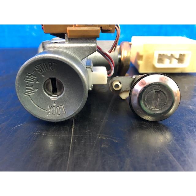 キーシリンダー セット R2 RC1 スバル 83191KG000 88035KG000 キーレス 送信機 受信機 レシーバー : OKATA Recycle Parts - 通販 ...