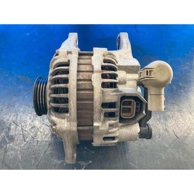 オルタネーター ファミリア BJFW マツダ FS AT 4WD FP34-18-300C MITSUBISHI A2TB0191B ダイナモ ...