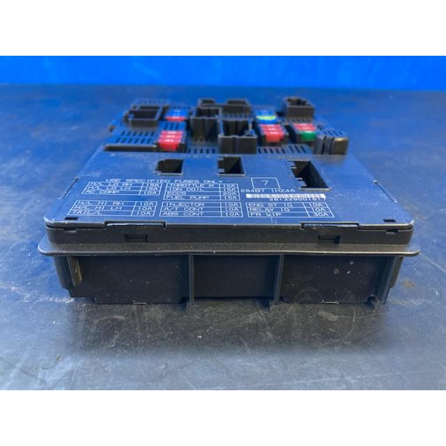 IPDM エンジン ルーム 内 ヒューズ ボックス ノート E12 ニッサン HR12 68941km 284B7-1HZ4A 電源 管理 BOX : 24021359as : OKATA ...