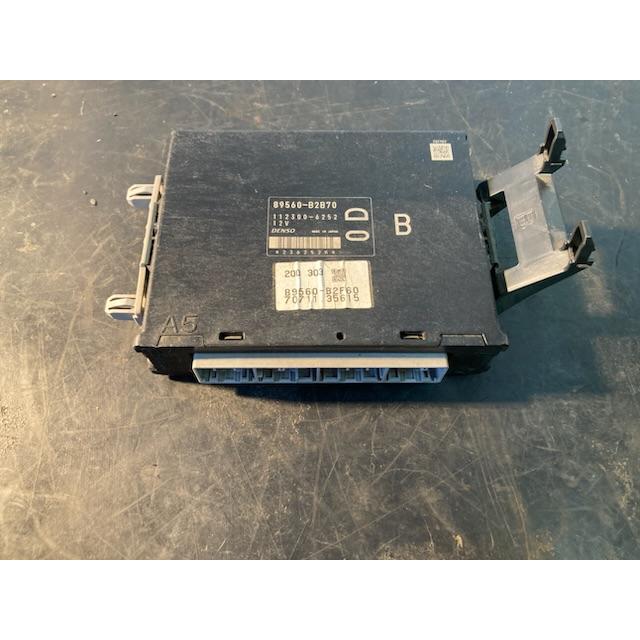 エンジン コンピューター ミラ L275S ダイハツ KF-VE AT FF 89560-B2F60 89560-B2B70 112300 ...