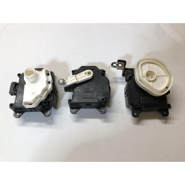 エアコン サーボ モーター 3個 セット ワゴンRスティングレー MH22S スズキ 95652-58J00 95651-58J81 ...