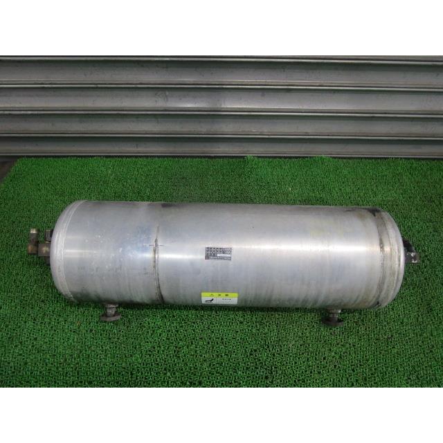 ふそう大型車 スーパーグレート QKG-FU54VZ エアタンク 右前外側 MK654125 TTT /41153 : 有限会社大村自動車商会 ...