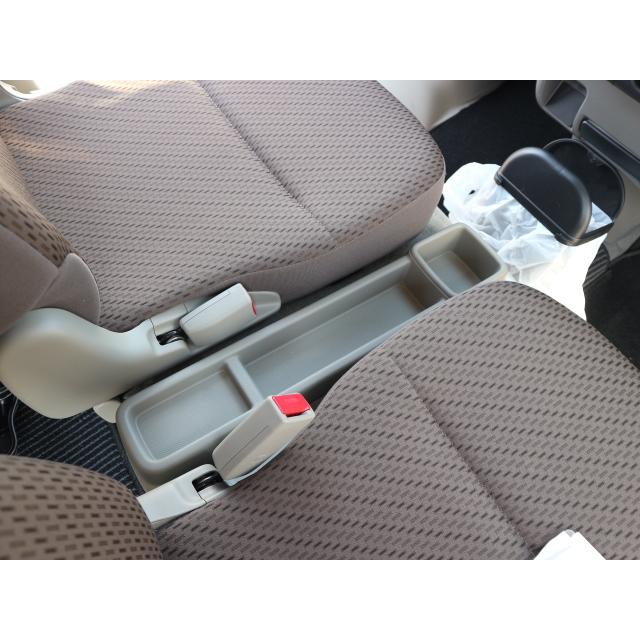 One Creation フロントセンターカップホルダー 肘置き付き DA17 エブリイバン(15/2〜) : one creation - 通販 - Yahoo!ショッピング