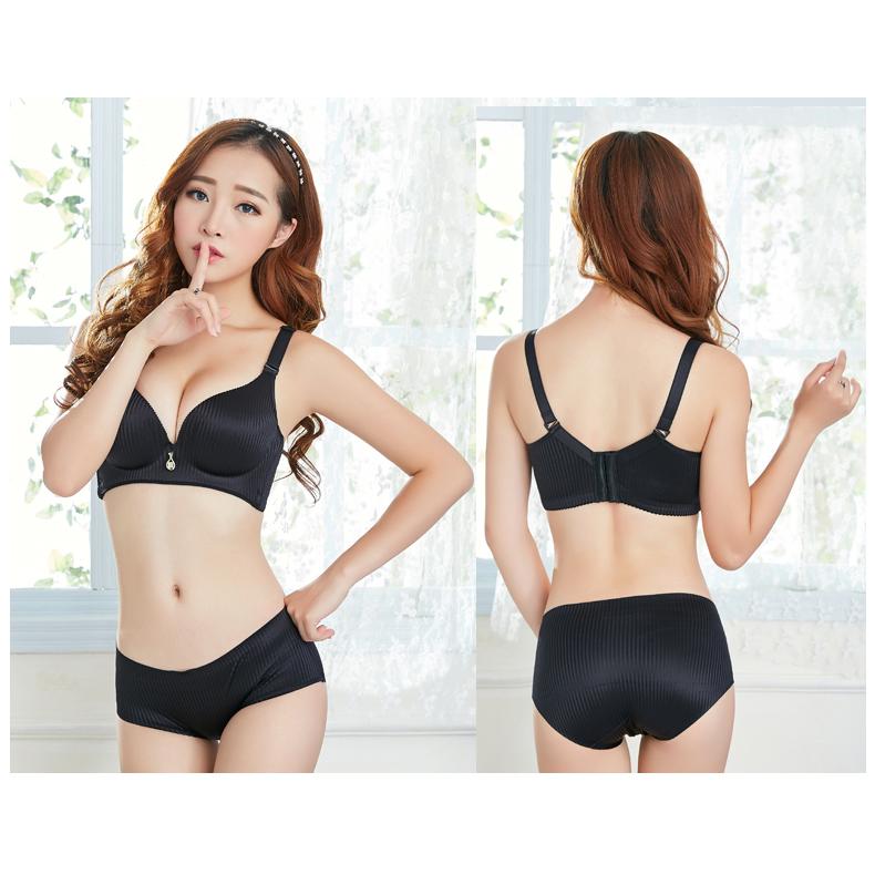 いきなり巨乳！ 8cm 超極厚パッド入り ブラック プッシュアップ ノンワイヤー シームレス ブラジャー : オンラインストアZK - 通販 - Yahoo!ショッピング