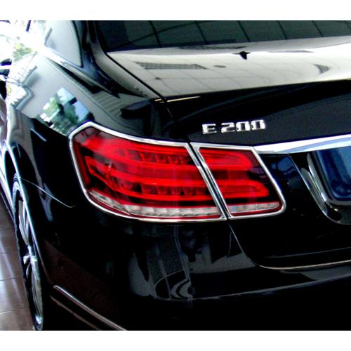 メルセデス ベンツ メッキ テールライト テールランプ リング W212 E250 E300 E350 E400 E550 E63 Eクラス セダン ガーニッシュ 後 : a7042 ...