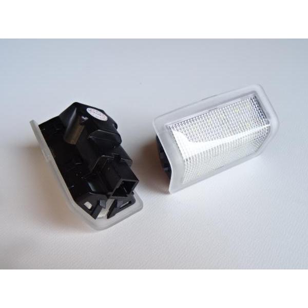 ベンツ カーテシランプ C207 E250 E350 E400 E550 Eクラスクーペ ドア フットランプ 激白光 ! 交換式 ! :a9835:オンリーワンショップ01 - 通販 ...