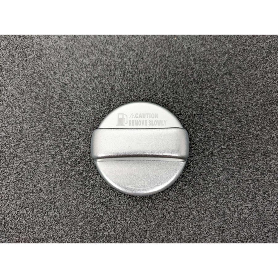 デザイン性UP♪ 給油口キャップ タンクキャップ カバー 銀 レクサス ES300h AXZH10 AXZH11 Fスポーツ バージョンL : オンリーワンショップ01 - 通販 ...