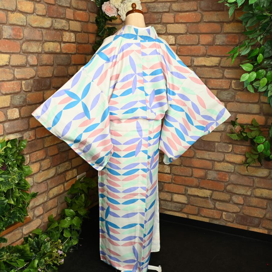 【新品】C05-0010/プレタ小紋/レディース/Modonna/12-055BN/Mサイズ/街着/卒業式/十三参り/レンタル/小紋着尺/アイボリー/着物レンタル : 京都衣裳館オンリー遊 ...