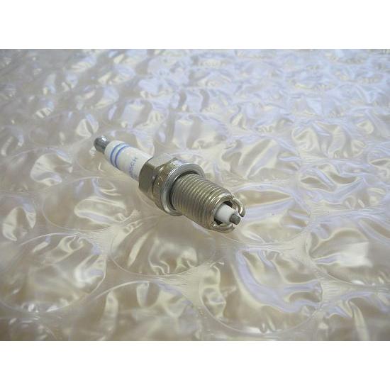 BMWクーペE31Z3ロードスター840Ci840i点火プラグBOSCHボッシュFR7LDCスパークプラグ8シリーズ12129063428 1 ...