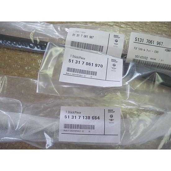 純正BMW新品E90セダンM3フロント318iリア320iガラスモール323iアッパー ロア325iシール328i330i335i ...