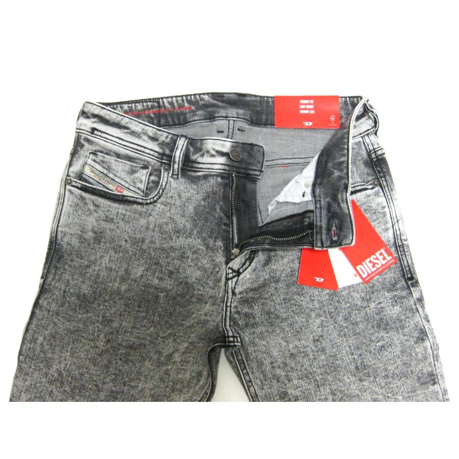 DIESEL 再入荷! スリムスキニー 「超」ストレッチ ストーン DIESEL 再入荷! スリムスキニー 「超」ストレッチ ストーン