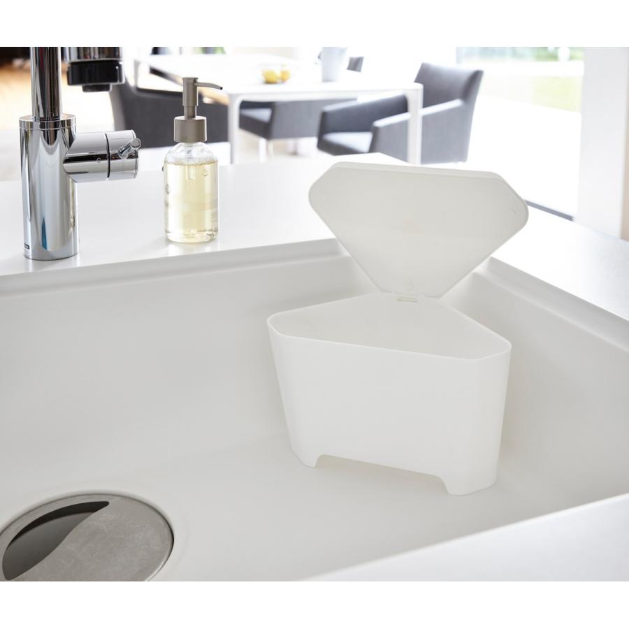 浮かせる フタ付き三角コーナー アクア ホワイト 3236 ポイント5倍 山崎実業 AQUA : 080603236 : おうちまわり.comヤフーショップ - 通販 - Yahoo!ショッピング