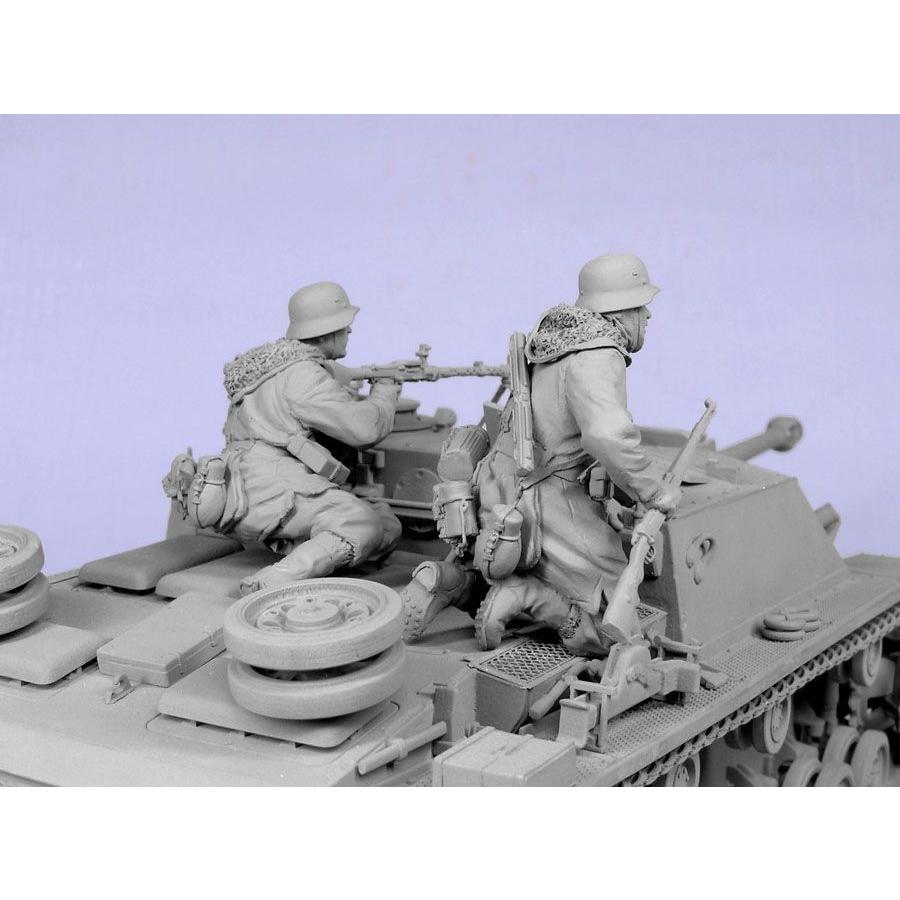 タンクモデル T-35025 1/35 ドイツ 装甲擲弾兵 SSハリコフ, 冬 1943 2体 : ホビーショップ パンツァーレーア - 通販 ...
