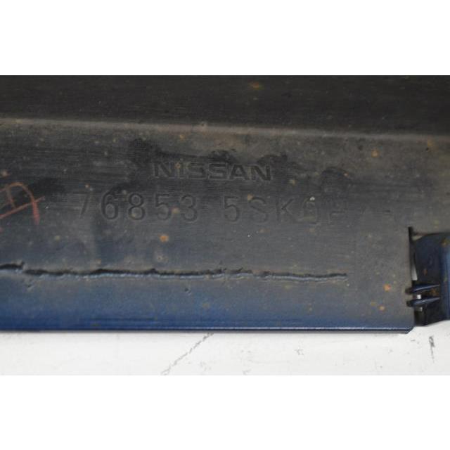 リーフ ZAA-ZE1 左サイドステップ : 240420002013800 : パーツストア今井 - 通販 - Yahoo!ショッピング