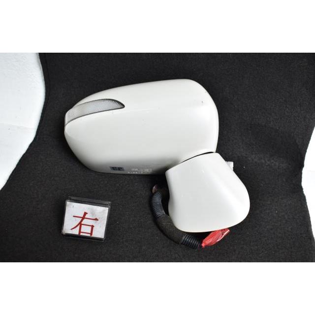 ストリーム DBA-RN6 右サイドミラー : パーツストア今井 - 通販 - Yahoo!ショッピング