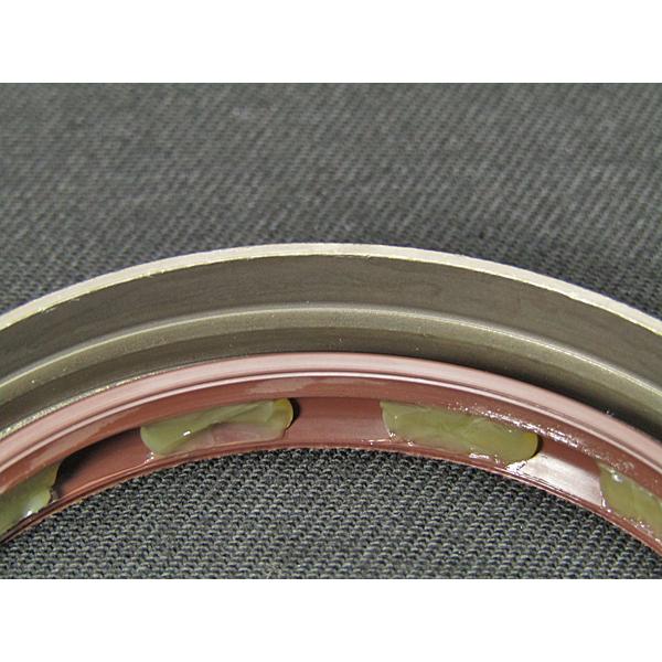 ベンツ純正品 リアアクスル シャフト差込部ハブシール（A9029970246） :9029970246G:Parts-Meister ...