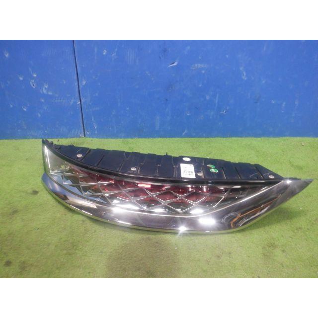 ★DSオートモビル DS7 クロスバック LDA-X74AH01 グランシック ブルーHDi★左テールランプ 9815722680-00 ...