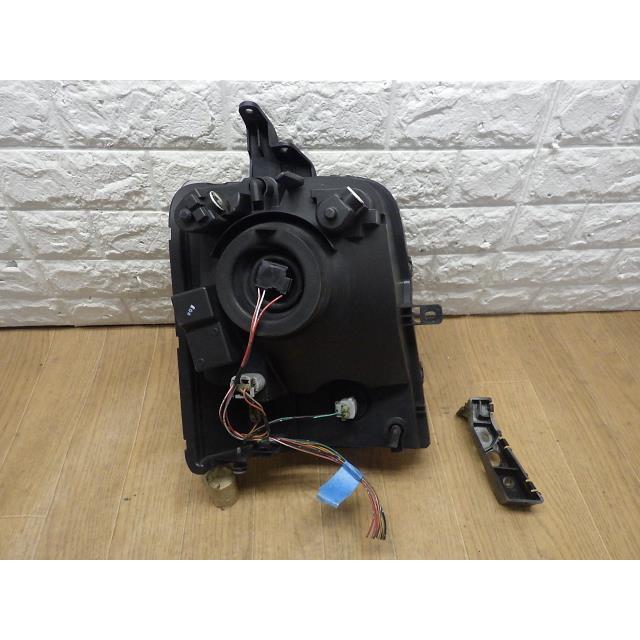 スクラム DG64V 左ヘッドランプ ライト レンズ Z2S AL LE04G6129 1A36-51-041A : 大晃商事SHOP2 - 通販 - Yahoo!ショッピング