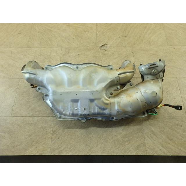 インプレッサ GP7 触媒 D4S 44620AD090 : 202405040722400 : 大晃商事SHOP2 - 通販 - Yahoo!ショッピング