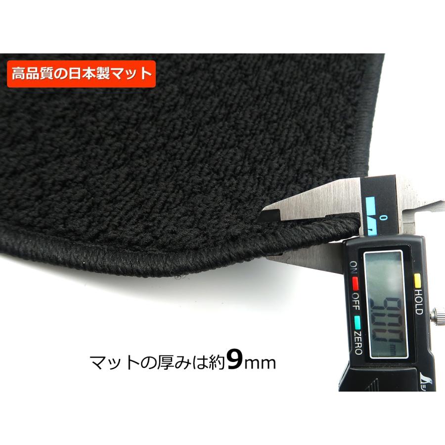 N-BOX 即納 日本製 新型 N-BOXカスタム JOY JF5 JF6 R5/10〜 フロアマット カーマット シンプル 黒 マット ...