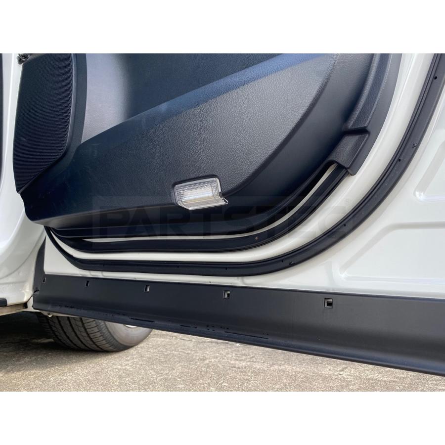トヨタ（TOYOTA） ドアカーテシ LEDランプ レッド点滅 ホワイト点灯 左右セット 汎用 トヨタ互換 81230-48020 純正交換 ...