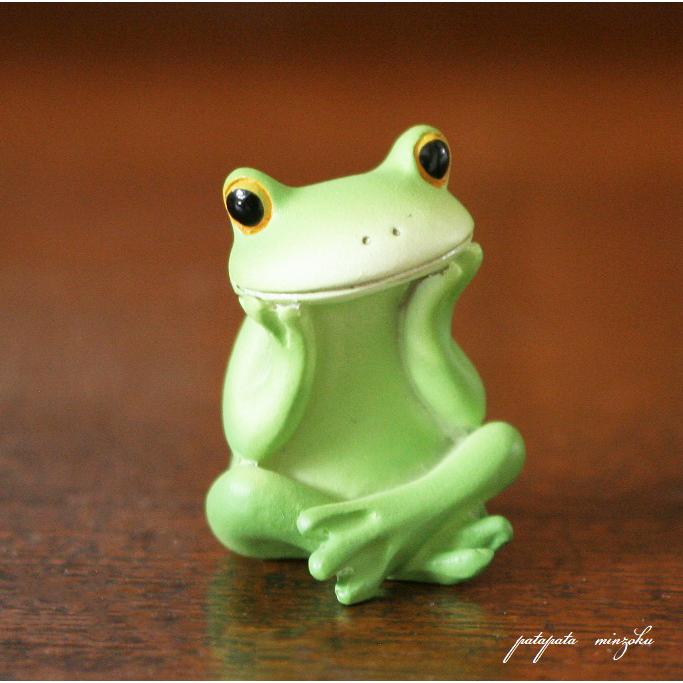 Copeau コポー あぐら 置物 DRAWER PLUS ドロワープラス オブジェ カエル 雑貨 ミニチュア : パタパタ民族 - 通販 - Yahoo!ショッピング