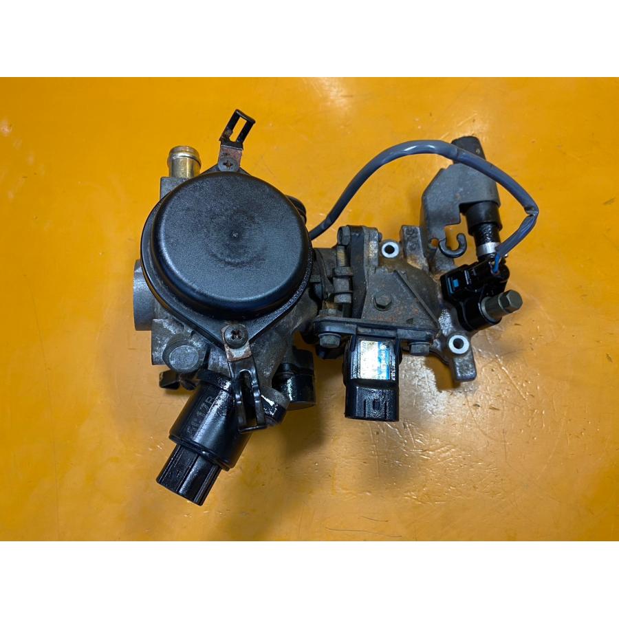【送料無料】[SF 52972]ヤマハ マグザム250 SG17J-001 スロットルボディ キャブレター マニホールド インジェクター ...