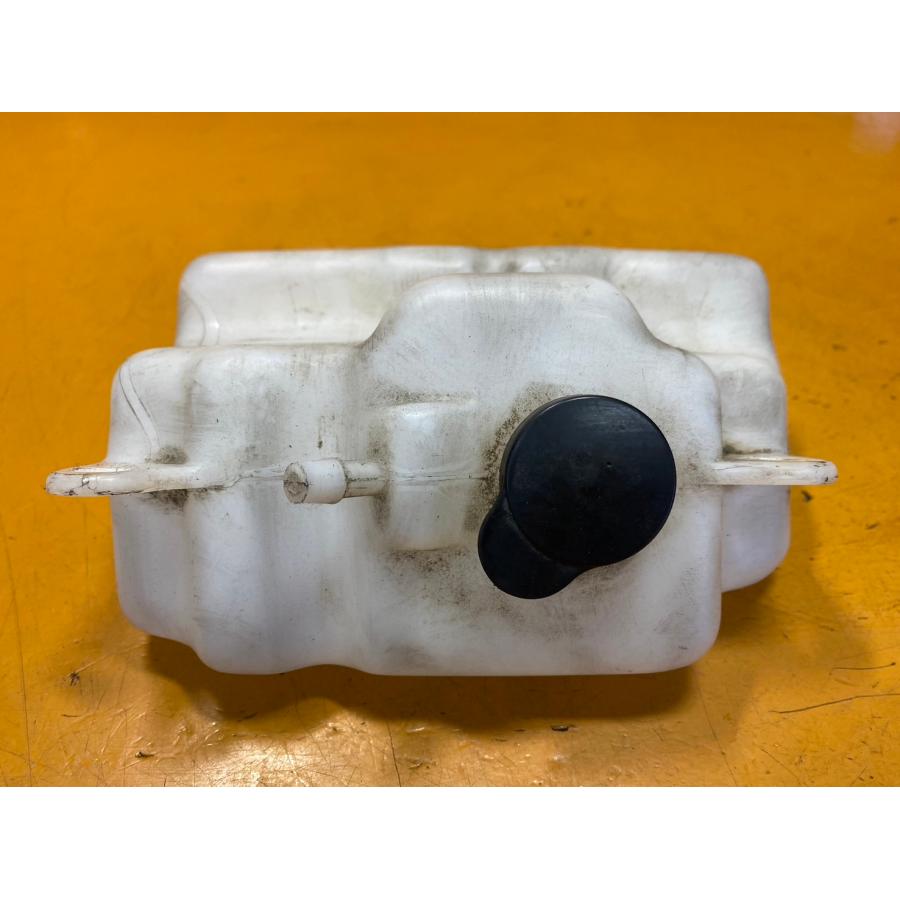 【送料無料】[UA 55005]ヤマハ マジェスティ125 キャブ 5CA-152 ラジエータータンク リザーバータンク : PAWNS ...