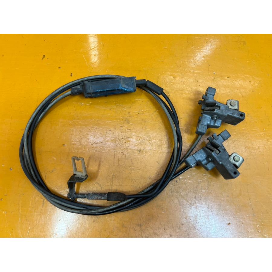 【送料無料!!】[WR 57875]ヤマハ YAMAHA マジェスティ250 SG03J-042 シートロック ホルダー ワイヤー ...