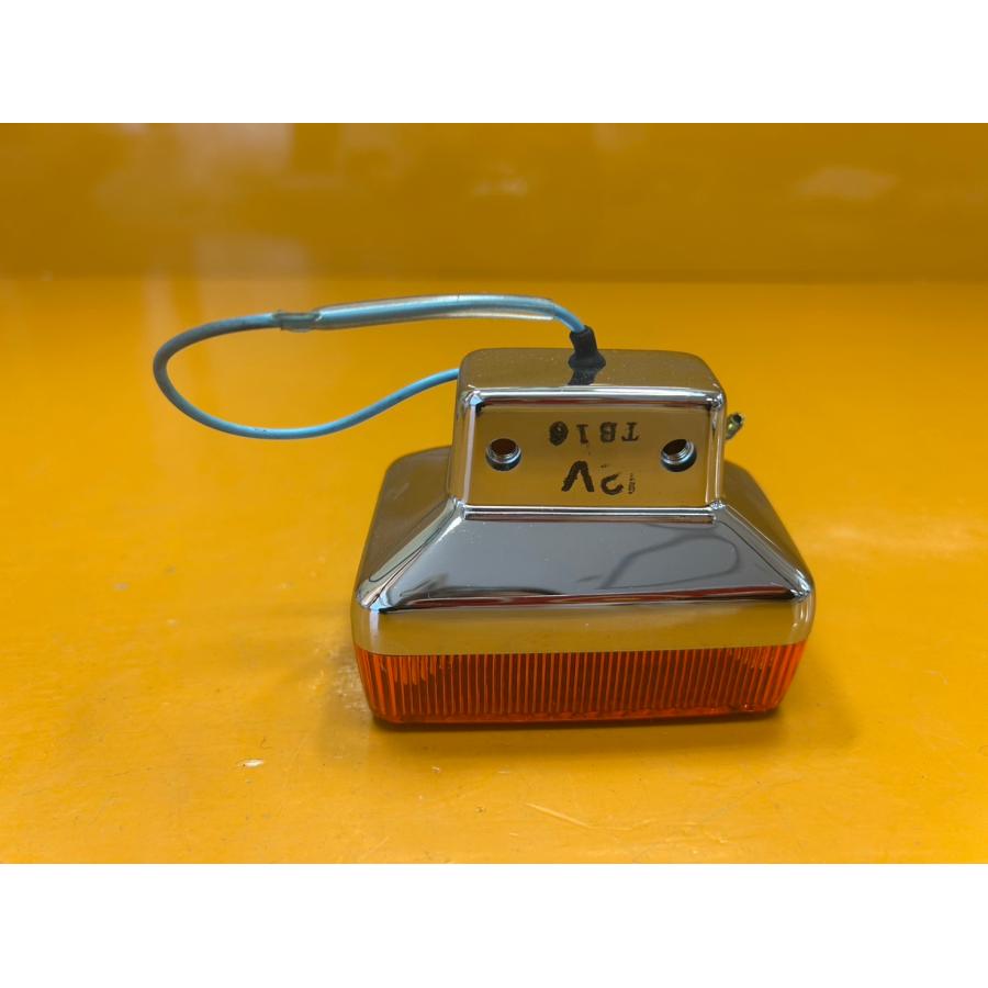 【送料無料!!】72072 新品？ HONDA ホンダ スーパーカブカスタム C50 C70 C90 AA01 フロントウィンカー 33400 ...