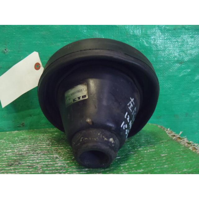 三菱 パジェロ E-V25W 左R 左リア 車高調 リフター カヤバ MB809081 : 有限会社川崎興業 - 通販 - Yahoo!ショッピング