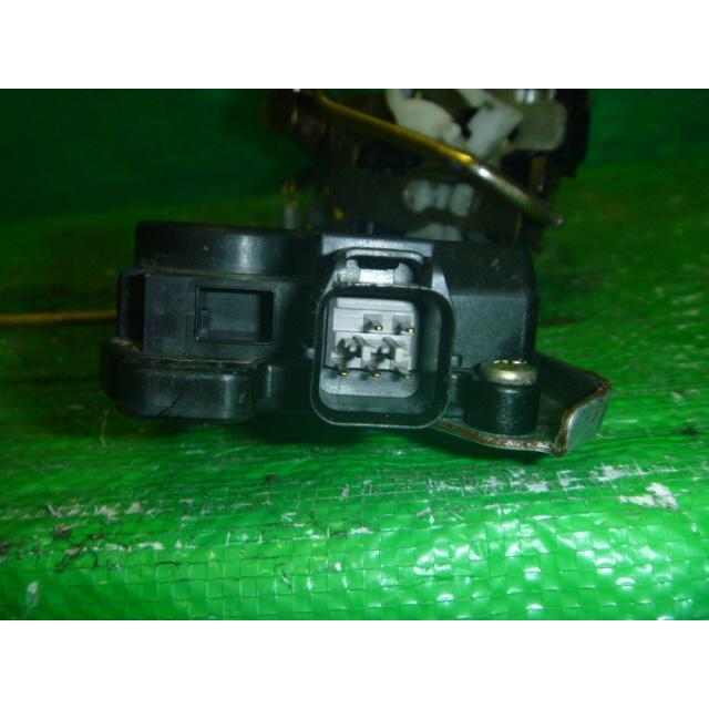 スズキ エブリィランディ DA32W 左F 左フロント ドアロック アクチュエーター デンソー 101528-0680 SYR7S-LF560 ...