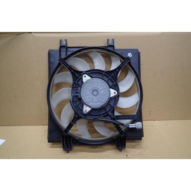 SUBARU インプレッサ GJ7 ラジエーターファン 右11枚 45131FG003 73311FJ000 : 有限会社川崎興業 - 通販 ...