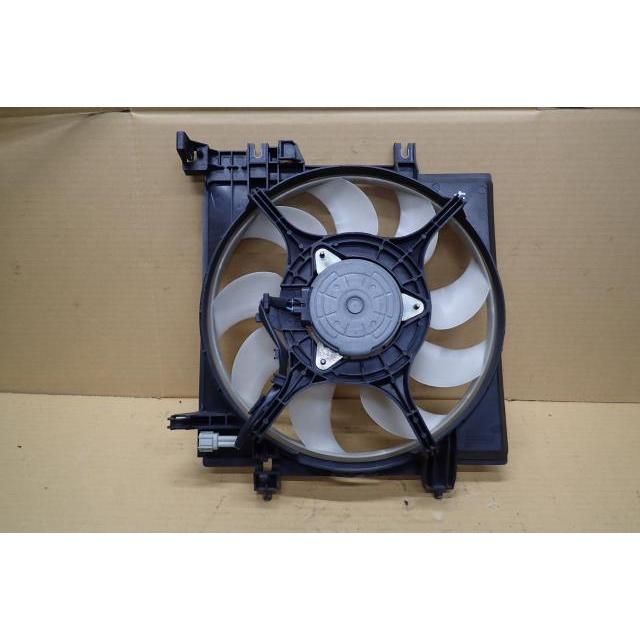 SUBARU インプレッサ GJ7 ラジエーターファン 左9枚 45131FG003 45121FJ000 : 有限会社川崎興業 - 通販 ...