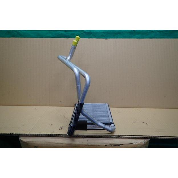 プリウス NHW20 ヒーターコア F0924 18001 87107-47040 : 有限会社川崎興業 - 通販 - Yahoo!ショッピング