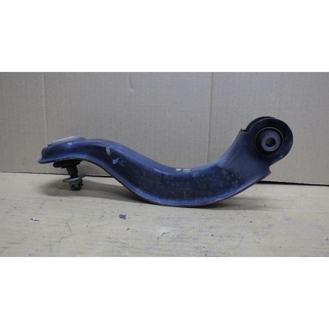 ホンダ エリシオン DBA-RR3 右リア アッパアーム 52390-SJK-013 : 有限会社川崎興業 - 通販 - Yahoo!ショッピング