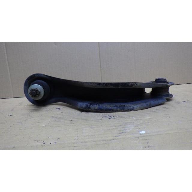 ホンダ エリシオン DBA-RR3 右リア アッパアーム 52390-SJK-013 : 有限会社川崎興業 - 通販 - Yahoo!ショッピング