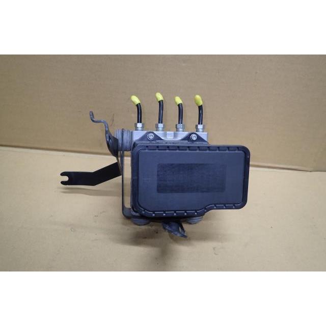 フィット GE6 ABSアクチュエーター NISSIN 57110-TF0-003 : 有限会社川崎興業 - 通販 - Yahoo!ショッピング