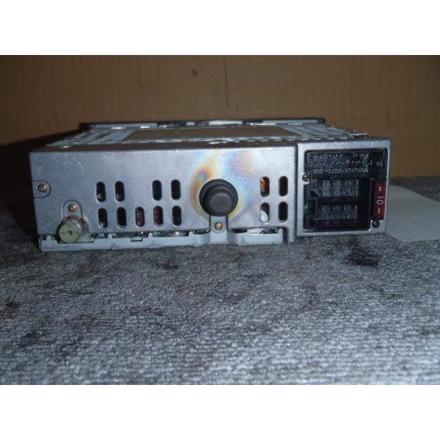 フォルクスワーゲン VW ポロ GH-9NBBY オーディオ ソニー 6N0 036182A MDX-5V101P AM FM MD : 有限会社川崎興業 - 通販 - Yahoo!ショッピング