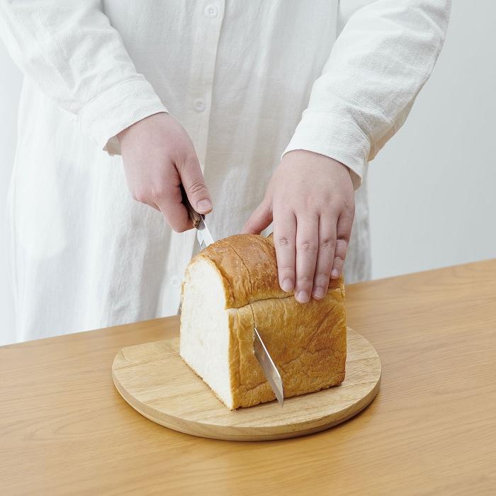 OSMAC（インテリア） kirisai お皿 まな板 桐製 桐のカッティングプレート 丸 OSPL-1 オスマック 日本製 : PCあきんど - 通販 - Yahoo!ショッピング